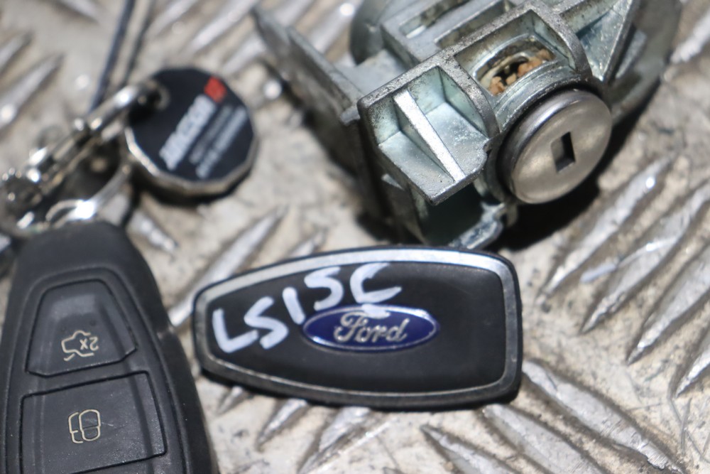 FORD FOCUS MK3 ST KEY DOOR LOCK 2015-2018 LS15F – Gala Motors