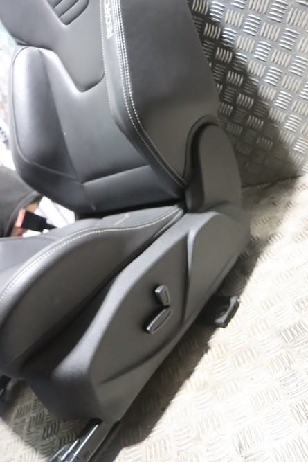 FORD FOCUS MK3 ST-3 NSF PASSENGER LEATHER SEAT RECARO 2015-2018 LS15F ...