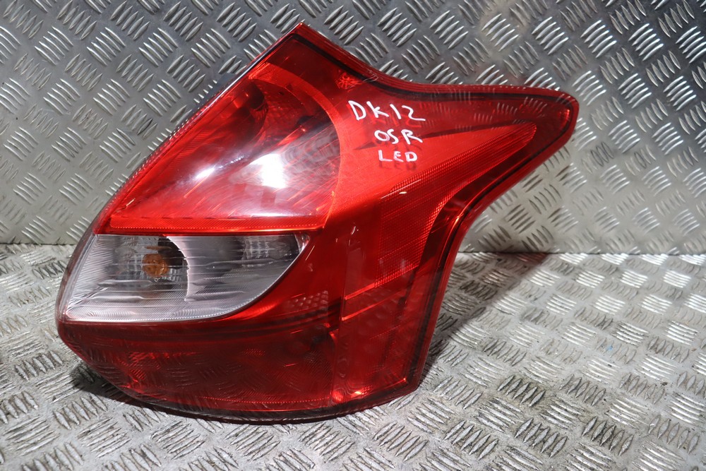 FORD FOCUS MK3 HATCHBACK OS REAR LED TAIL LIGHT CLUSTER 2011-2015 DK12 ...