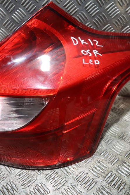 FORD FOCUS MK3 HATCHBACK OS REAR LED TAIL LIGHT CLUSTER 2011-2015 DK12 ...
