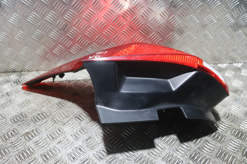 FORD FOCUS MK3 HATCHBACK OS REAR LED TAIL LIGHT CLUSTER 2011-2015 DK12 ...