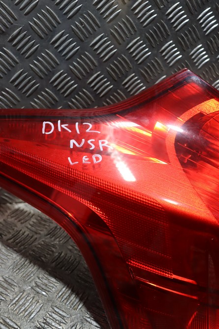 FORD FOCUS MK3 HATCHBACK NS REAR LED TAIL LIGHT CLUSTER 2011-2015 DK12 ...