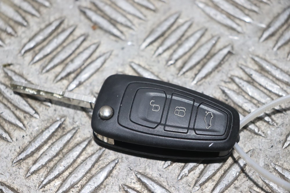 FORD FOCUS MK3 KEY DOOR LOCK IGNITION LOCK 2011-2015 YX61 – Gala Motors