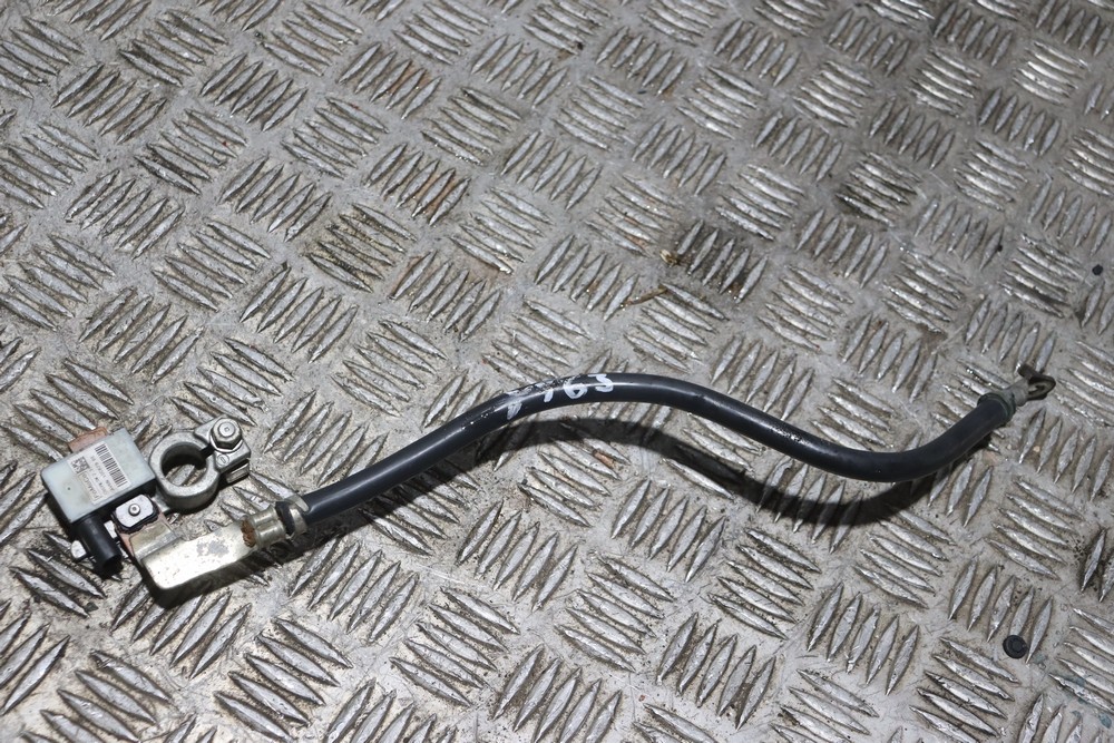 FORD FOCUS MK3 NEGATIVE BATTERY TERMINAL SENSOR AV6N-10C679-BE 2011 ...