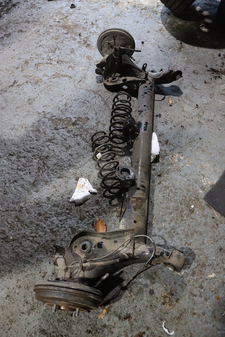 FORD KA + PLUS MK3 REAR SUSPENSION AXLE 2017-2021 HF17 – Gala Motors