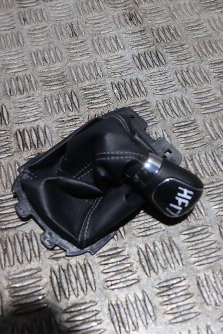 FORD KA + PLUS MK3 1.2PETROL EURO6 5SP MAN GEAR SELECTOR GAITER KNOB 17 ...