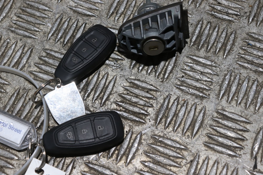 FORD PUMA MK1 ST-LINE TWO KEYS DOOR LOCK 2019-2022 VK70 – Gala Motors