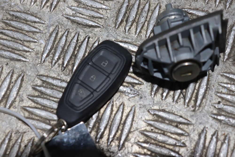 FORD PUMA MK1 ST-LINE TWO KEYS DOOR LOCK 2019-2022 VK70 – Gala Motors