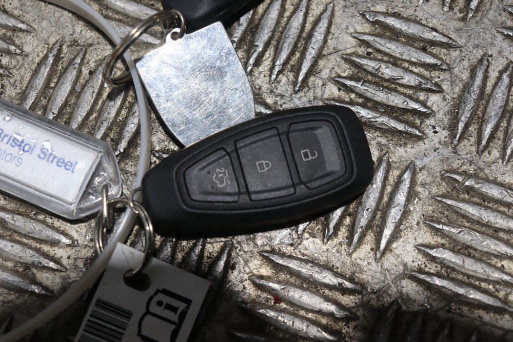 FORD PUMA MK1 ST-LINE TWO KEYS DOOR LOCK 2019-2022 VK70 – Gala Motors