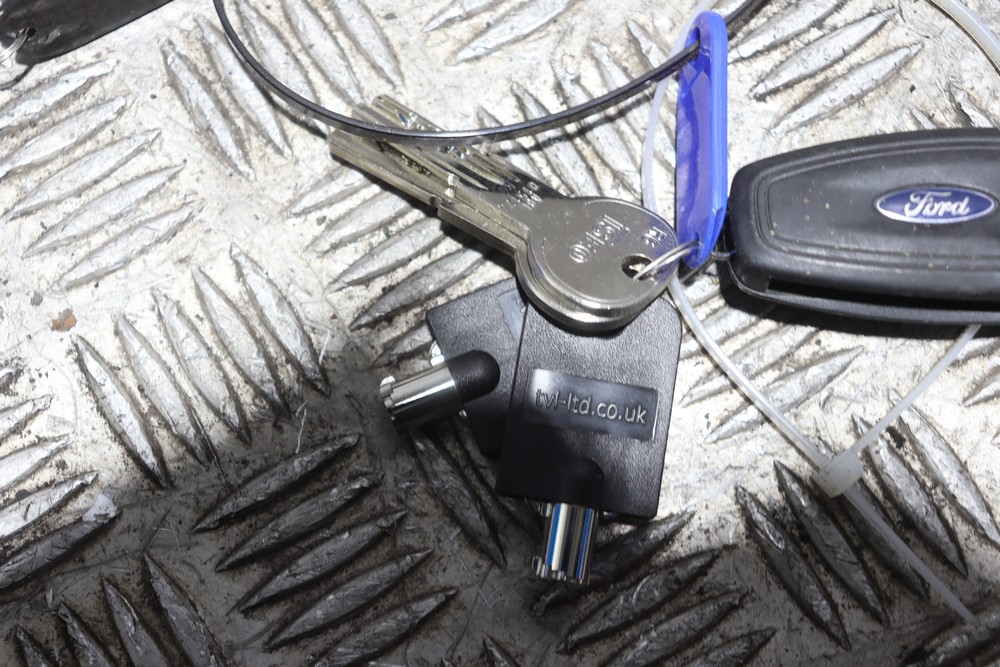 FORD TRANSIT CUSTOM MK8 2 KEYS IGNITION LOCK 2018-2022 BK21 – Gala Motors