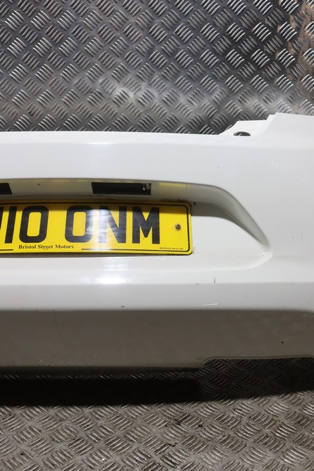 FORD KA MK2 REAR BUMPER IN CRYSTAL WHITE (SEE PHOTOS) 2009-2016 BJ10O ...