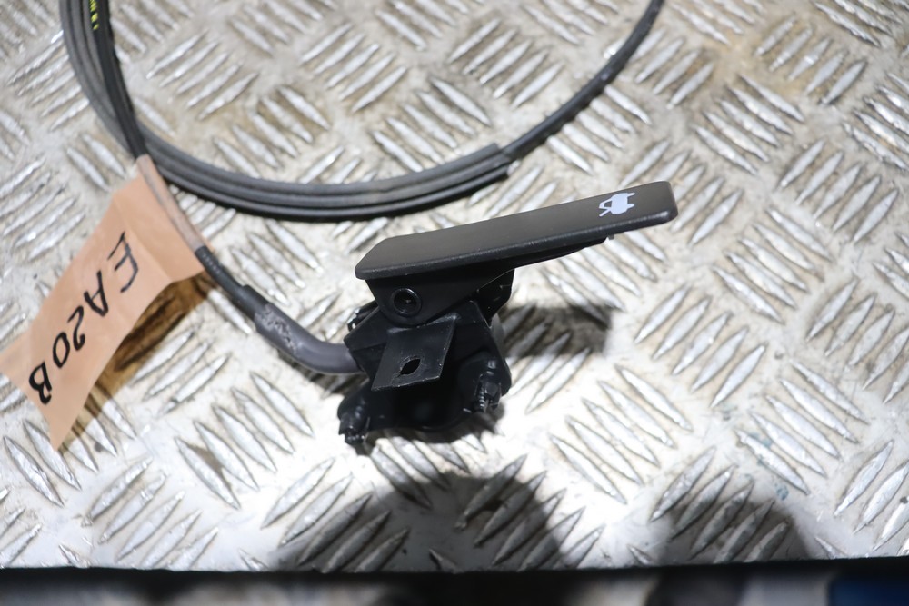 FORD FIESTA MK8 ST BONNET RELEASE CABLE 2017-2021 EA20B – Gala Motors