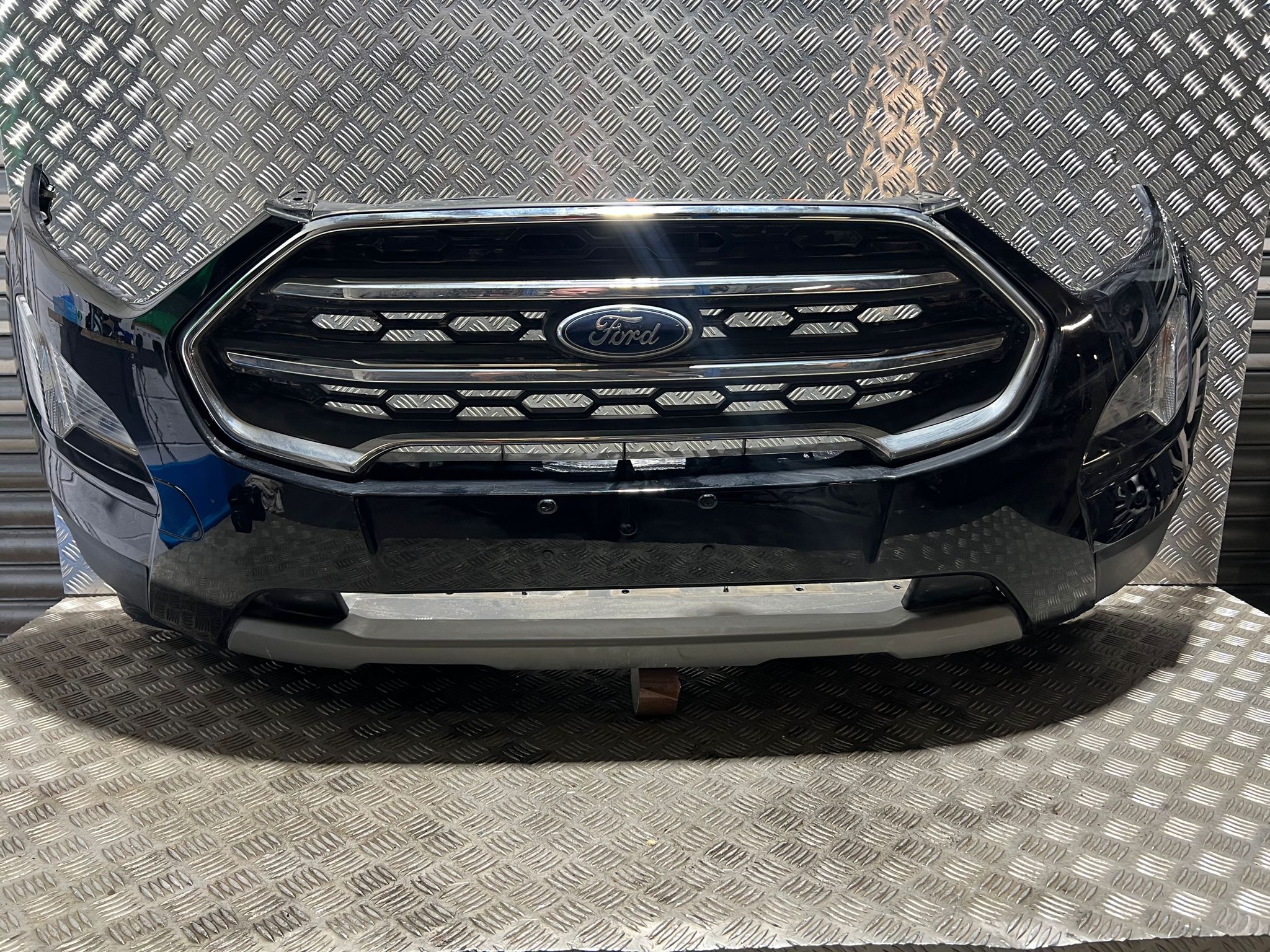 FORD ECOSPORT MK1 FRONT BUMPER COMPLETE IN AGATE BLACK 2018-2020 CE20 ...