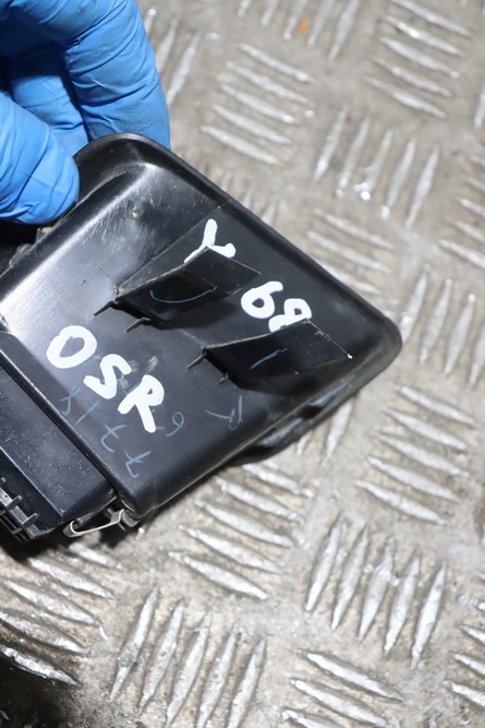 FORD RANGER MK3 OSR REAR BUMPER NUMBER PLATE LIGHT HOUSING 2016-2022 ...