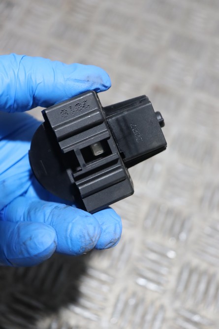 FORD RANGER MK3 IGNITION SWITCH 2016-2022 YO68 – Gala Motors