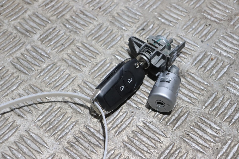 FORD RANGER MK3 KEY DOOR LOCK IGNITION LOCK 2016-2022 YO68 – Gala Motors