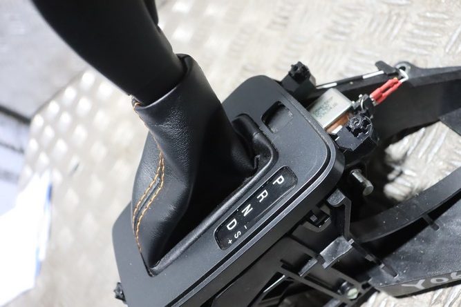 FORD RANGER MK3 3.2 TDCI 6SP AUTO GEAR SELECTOR UNIT EB3GD-7K004-FD 16 ...