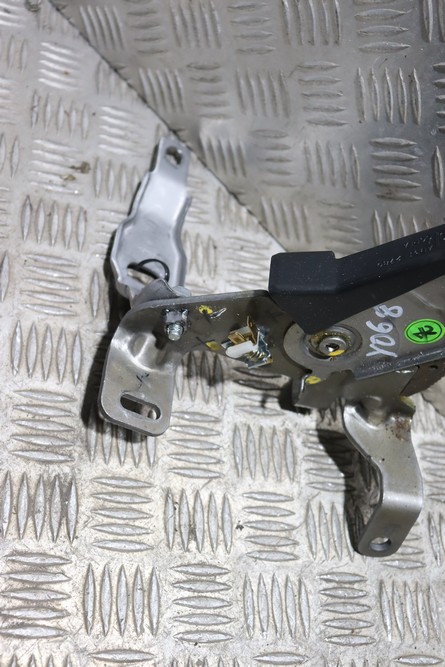 FORD RANGER MK3 HANDBRAKE 2016-2022 YO68 – Gala Motors