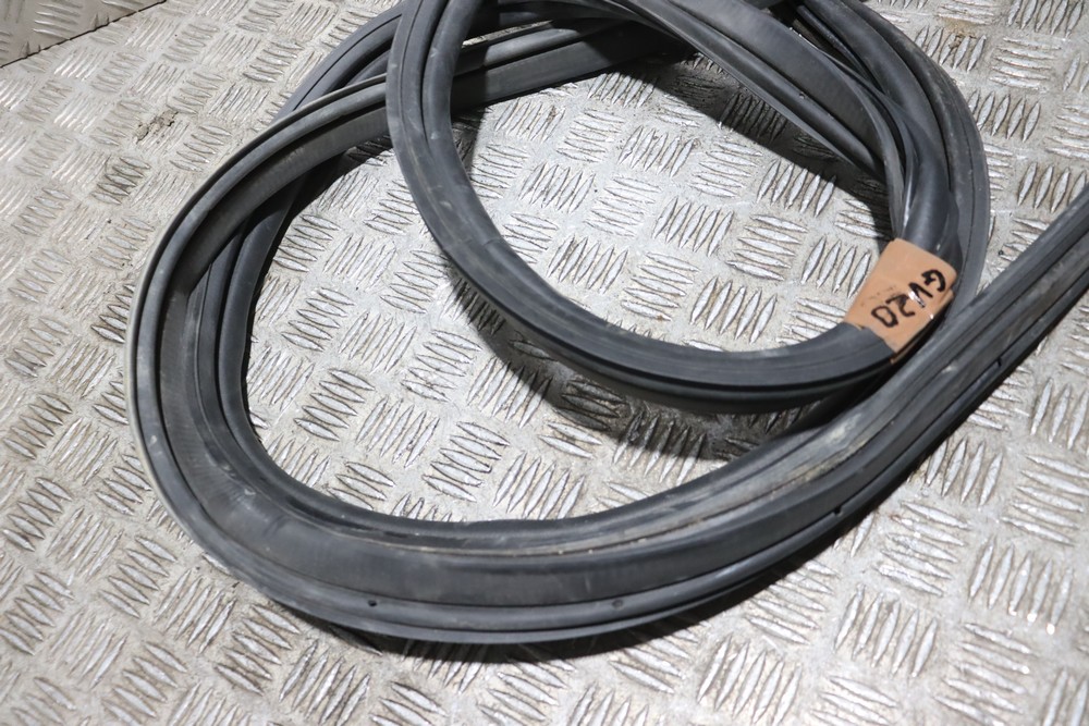 FORD TRANSIT CONNECT MK2 BOOT RUBBER SEAL (ON BODY) 2019-2022 GV20 ...