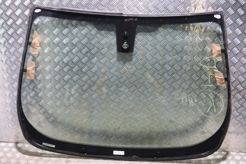FORD ECOSPORT MK1 ST-LINE FRONT WINDSCREEN GLASS (SEE PHOTOS) 2018-2020 ...