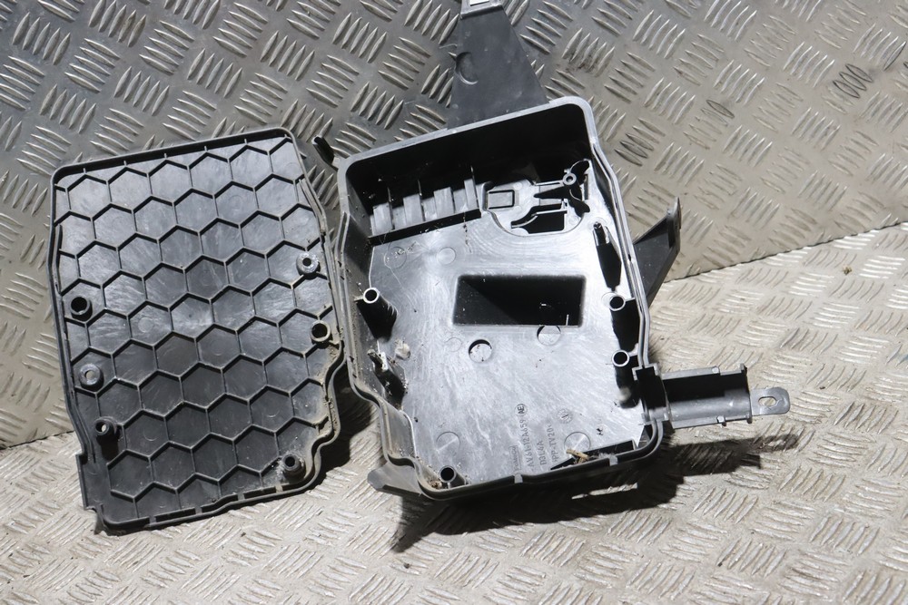 FORD TRANSIT CONNECT MK2 ENGINE ECU CAGE HOLDER HOUSING SEE PHOTOS 14 ...