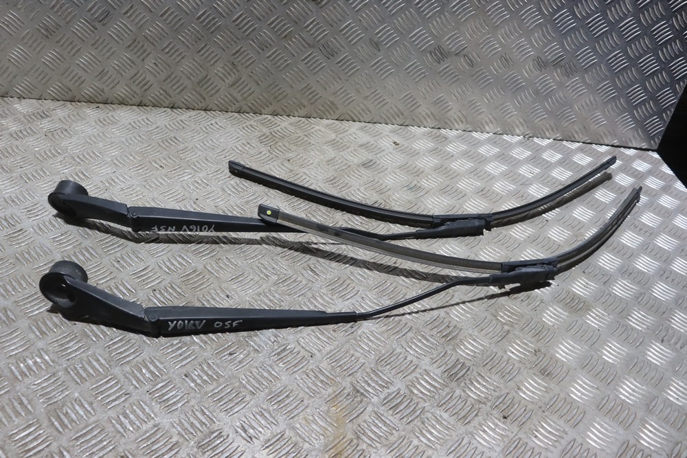 TRANSIT CONNECT MK2 FRONT WIPER ARMS WITH WIPERS 2014-2018 YO16V – Gala ...