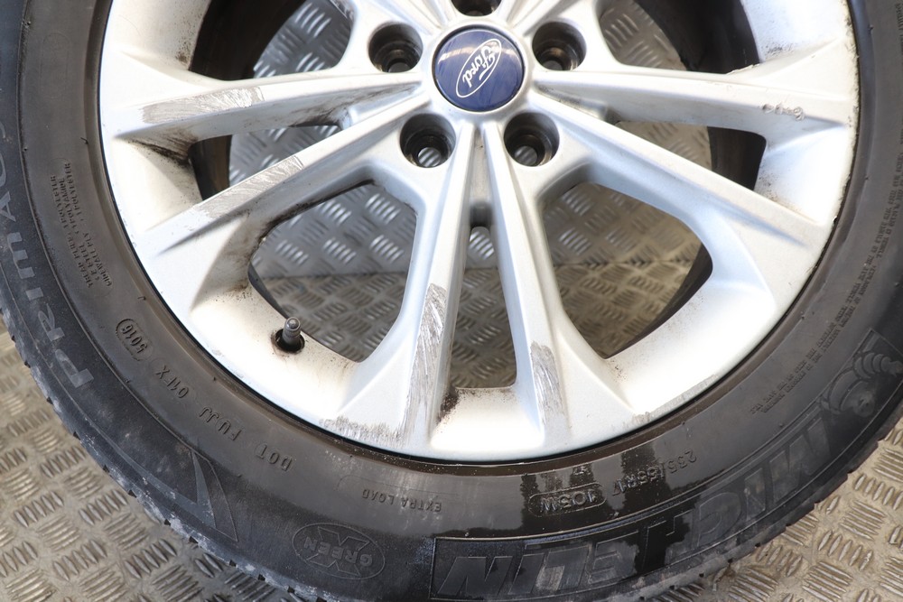 FORD KUGA MK2 R17 ALLOY WHEEL WITH BAD TYRE 2017-2019 MH18-1 – Gala Motors
