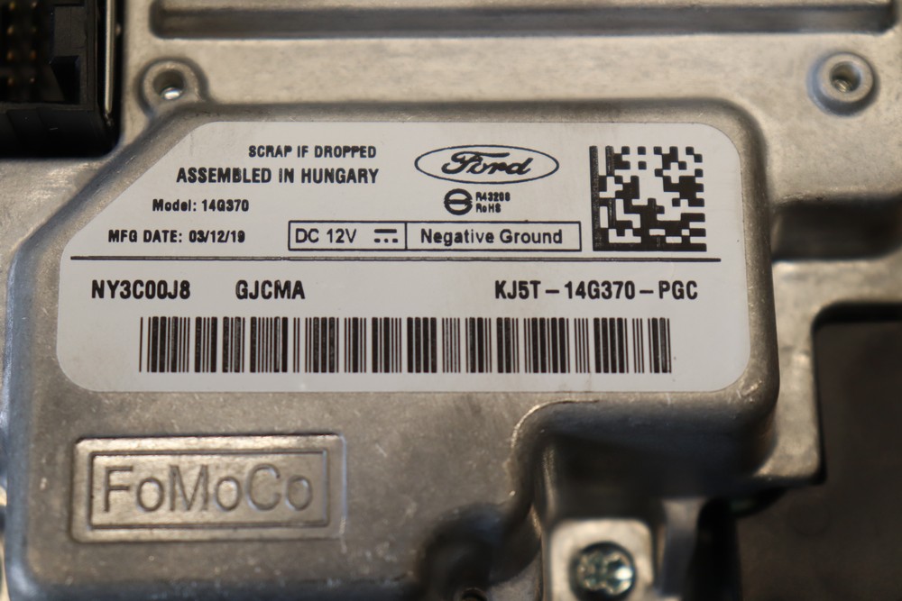 FORD KUGA MK2 ST-LINE SYNC3 SAT NAV SCREEN WITH APIM KJ5T-14G370-PGC 17-19 BC19 – Gala Motors