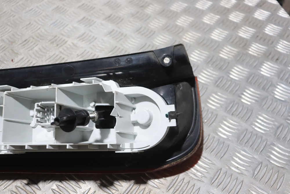 FORD FUSION MK1 OS REAR LIGHT CLUSTER 6N11-13N004-A 2006-2012 YH07 – Gala Motors