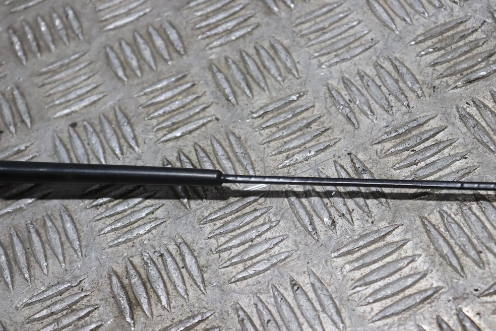 FORD RANGER MK3 AERIAL ANTENNA WITH BASE 2016-2022 LD68 – Gala Motors