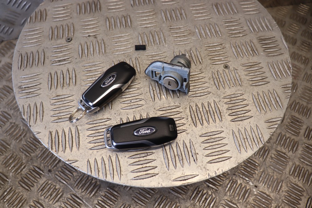 FORD MONDEO MK5 TWO KEYS DOOR LOCK 2015-2018 FE17 – Gala Motors