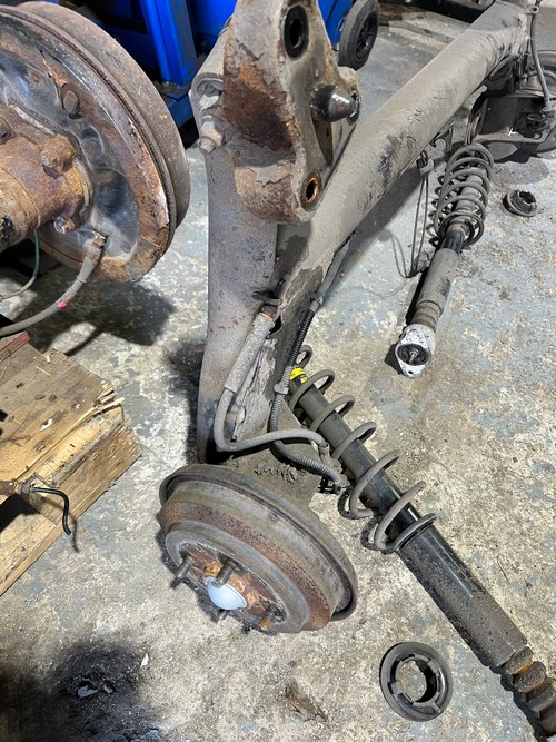 FORD FUSION MK1 REAR SUSPENSION AXLE 2006-2012 BK57O – Gala Motors