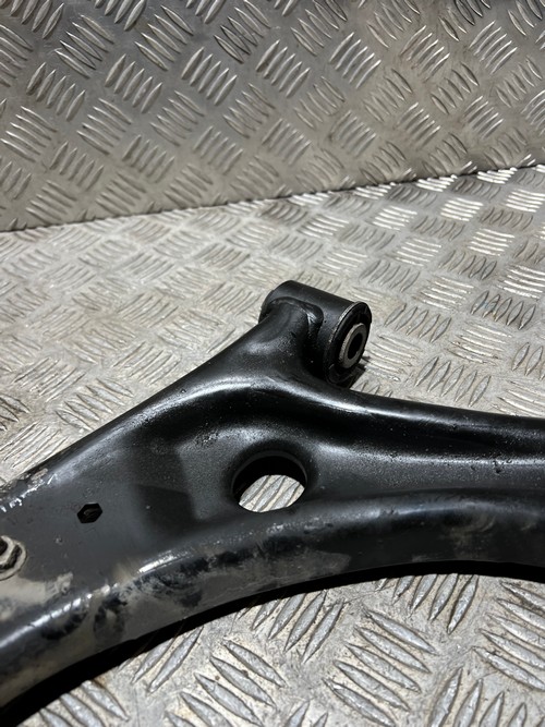FORD FOCUS MK4 NS WISHBONE ARM 2018-2021 GJ69 – Gala Motors