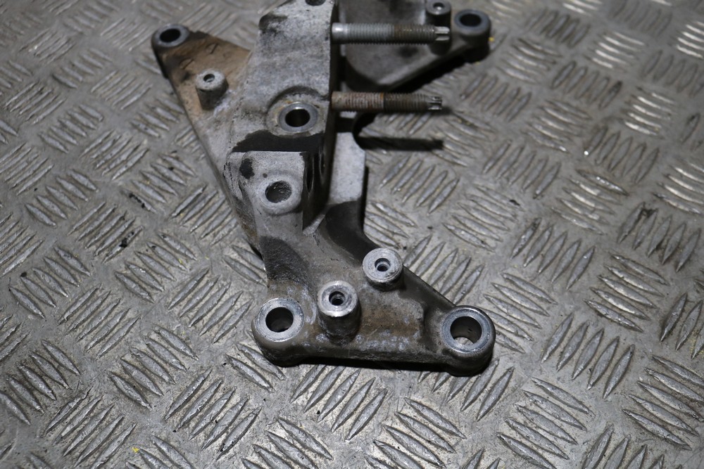 TRANSIT CUSTOM MK8 2.0 ECOBLUE ENGINE SIDE BRACKET GK2Q-6030-AA 2018-2022 MH19 – Gala Motors