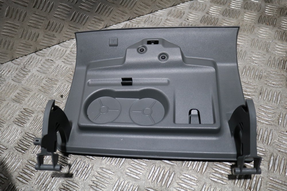 FORD FOCUS MK2 NS GLOVE BOX VP4M5X-A06008-BAW, 4M51-A06044-BEW 2008 ...