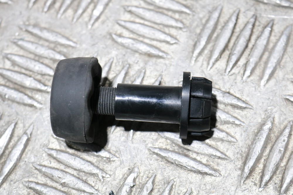 FORD TRANSIT CUSTOM MK8 BONNET STOPPER 2018-2022 RO22 – Gala Motors