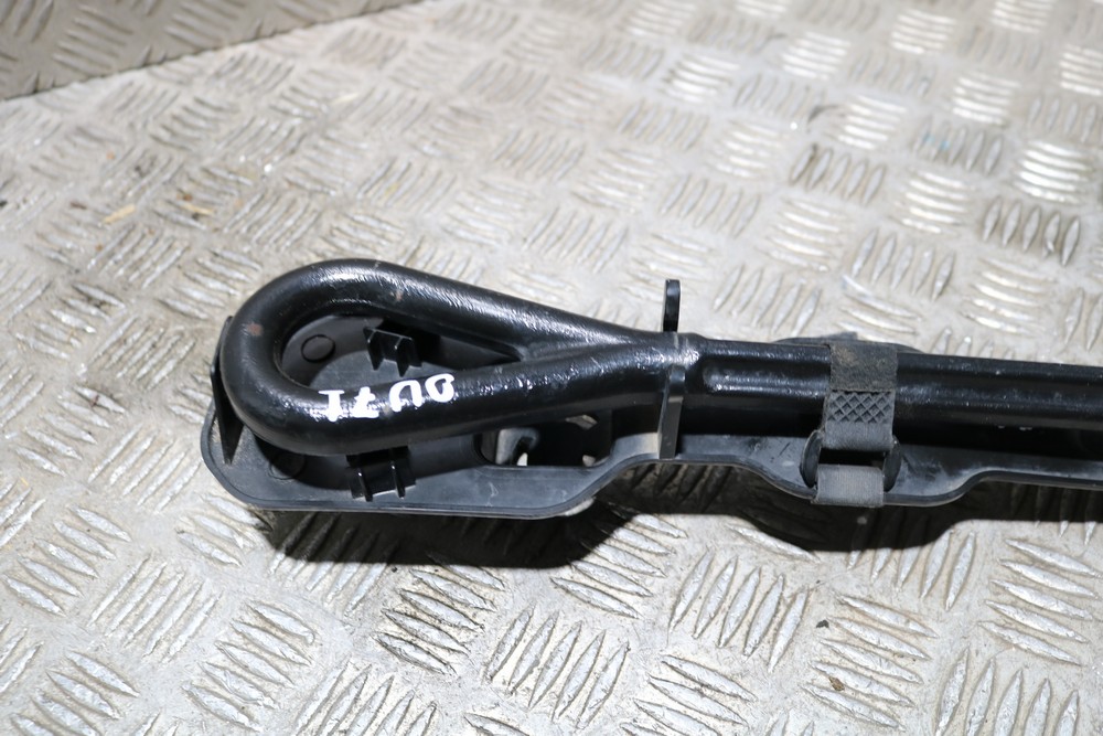 TRANSIT CUSTOM MK8 TOWING EYE HOOK WITH BRACKET HOLDER 2018-2022 OU71 ...