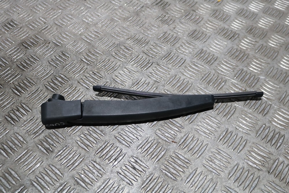 FORD FIESTA MK8 REAR WIPER ARM WITH WIPER 2017-2021 CU69 – Gala Motors