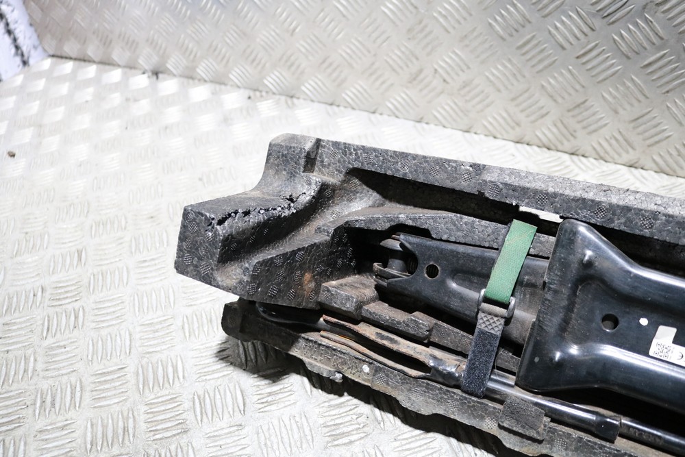 FORD TRANSIT CUSTOM MK8 CAR JACK KIT WITH FOAM (SEE PHOTOS) 2018-2022 ...