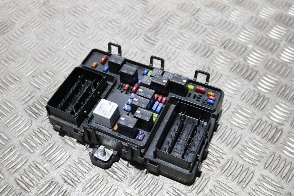 FORD RANGER MK3 ENGINE BAY FUSE BOX LB3T-14D068-CB 2016-2022 WN72 ...