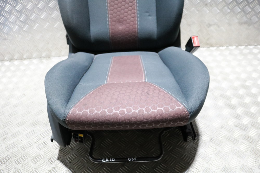 FORD FIESTA MK7 OSF FRONT DRIVER CLOTH SEAT 5DR (SEE PHOTOS) 2009-2012 ...