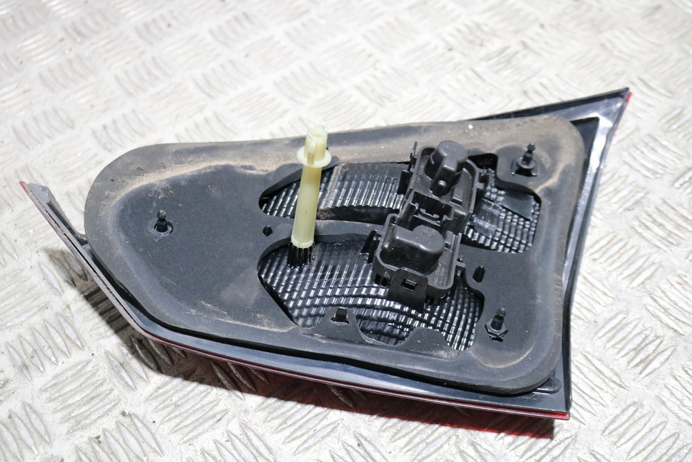 FORD C-MAX MK2 GRAND REAR NS INNER LIGHT AM51-13A603-AA 2016-2019 LL65 ...