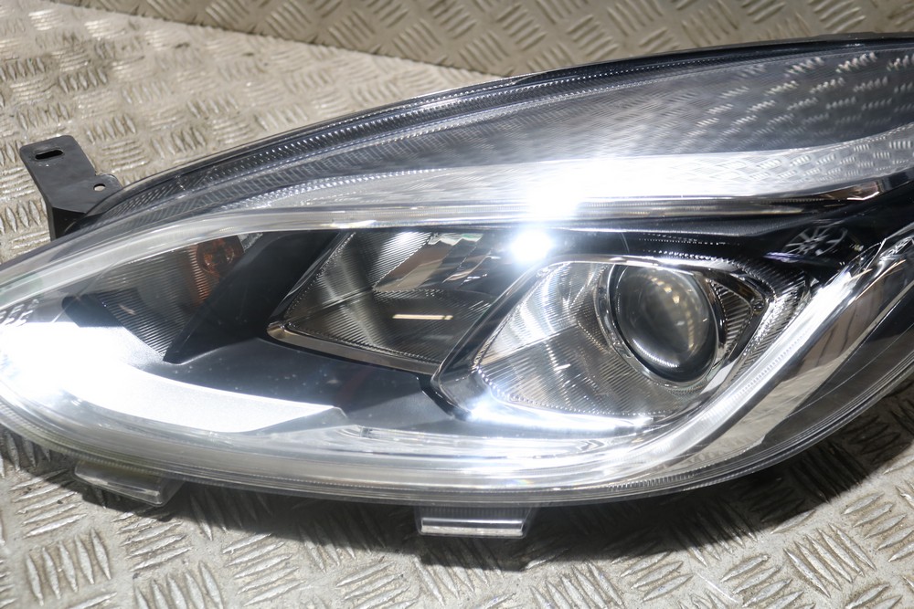 FORD FIESTA MK8 NS HEADLIGHT H1BB-13W030-DD 2017-2021 BT67 – Gala Motors