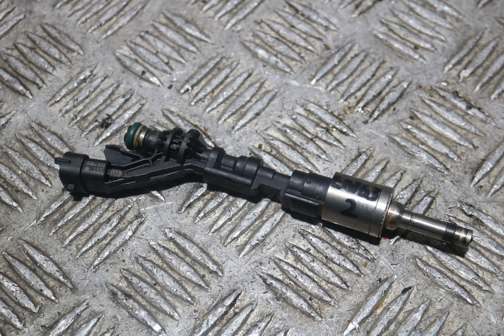 FORD FIESTA MK7 ST180 1.6 ECOBOOST FUEL INJECTOR CJ5G-9F593-AA 2013 ...