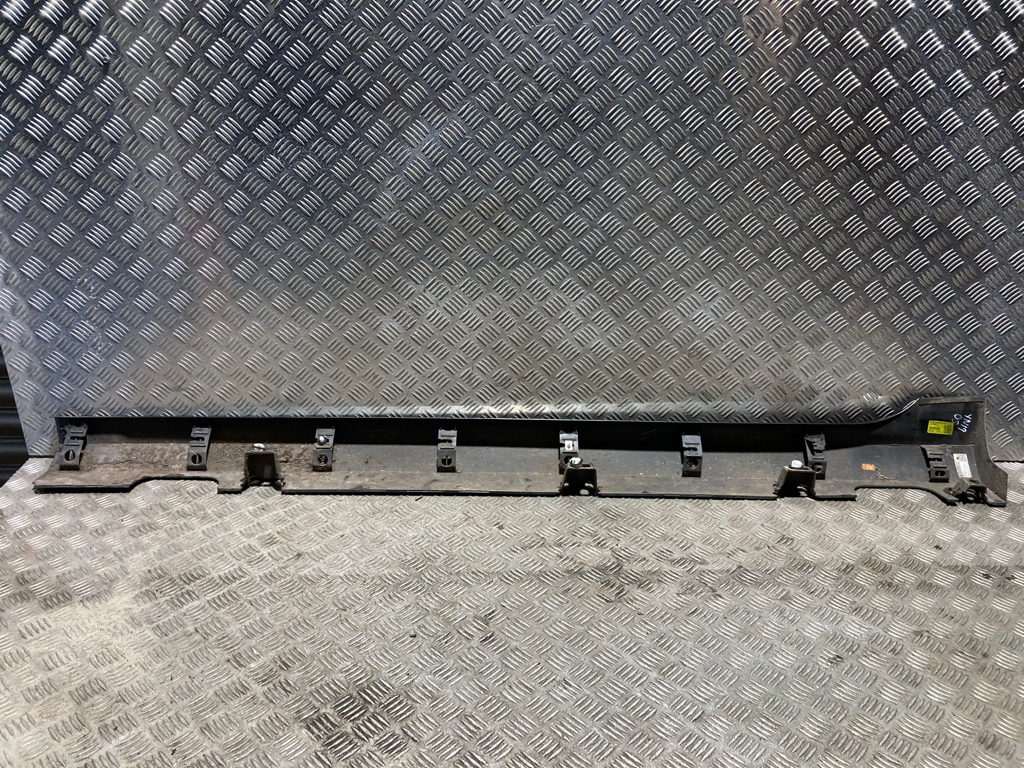 FORD FIESTA MK8 ST-LINE OS SIDE SKIRT IN MAGNETIC GREY 5DR 2017-2021 ...