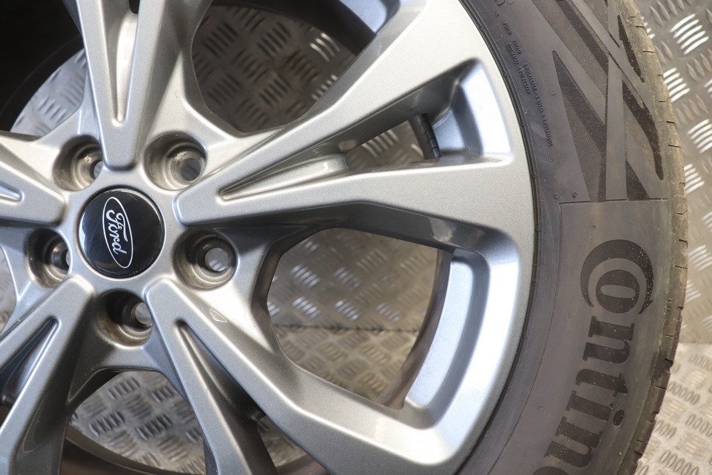 FORD KUGA MK3 ST-LINE R18 ALLOY WHEEL WITH 4.0MM TYRE 2020-2024 DV72-1 ...