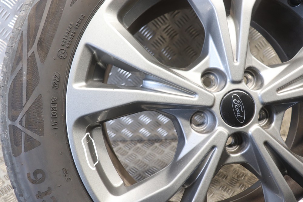 FORD KUGA MK3 ST-LINE R18 ALLOY WHEEL WITH 4.0MM TYRE 2020-2024 DV72-1 ...
