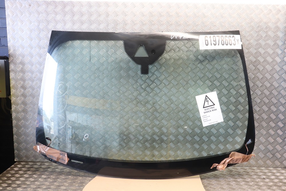 FORD KUGA MK3 ST-LINE FRONT WINDSCREEN GLASS (SEE PHOTOS) 2020-2024 ...