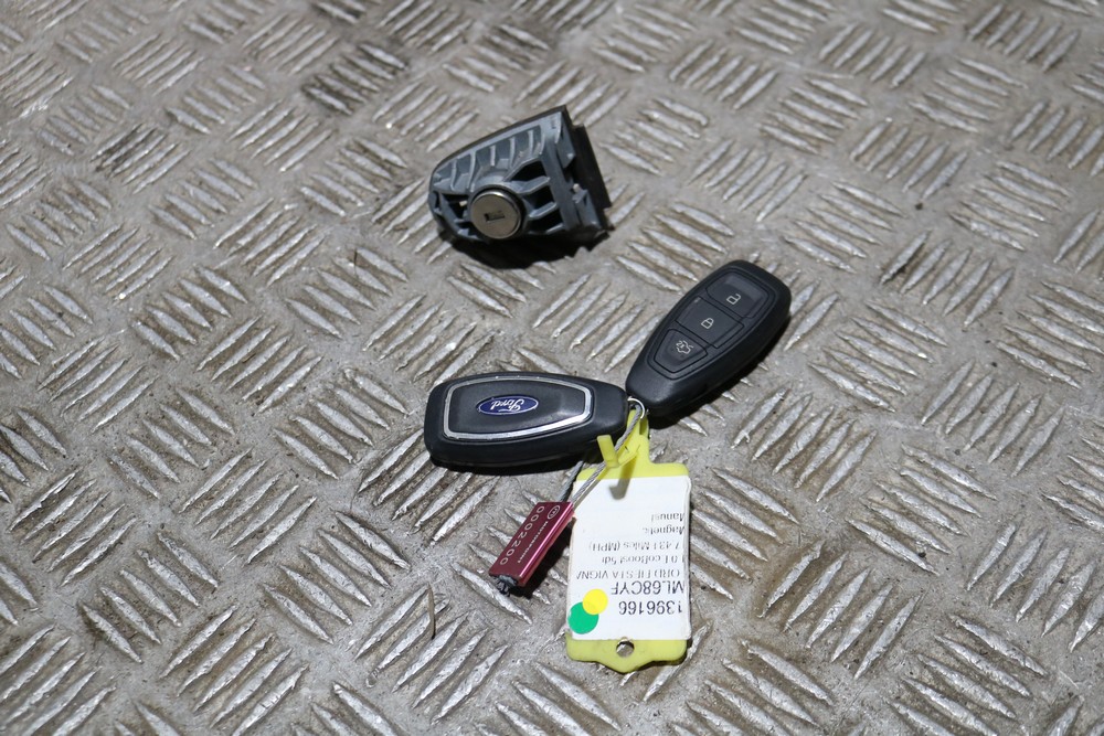 FORD FIESTA MK8 TWO KEYS DOOR LOCK 2017-2021 ML68 – Gala Motors