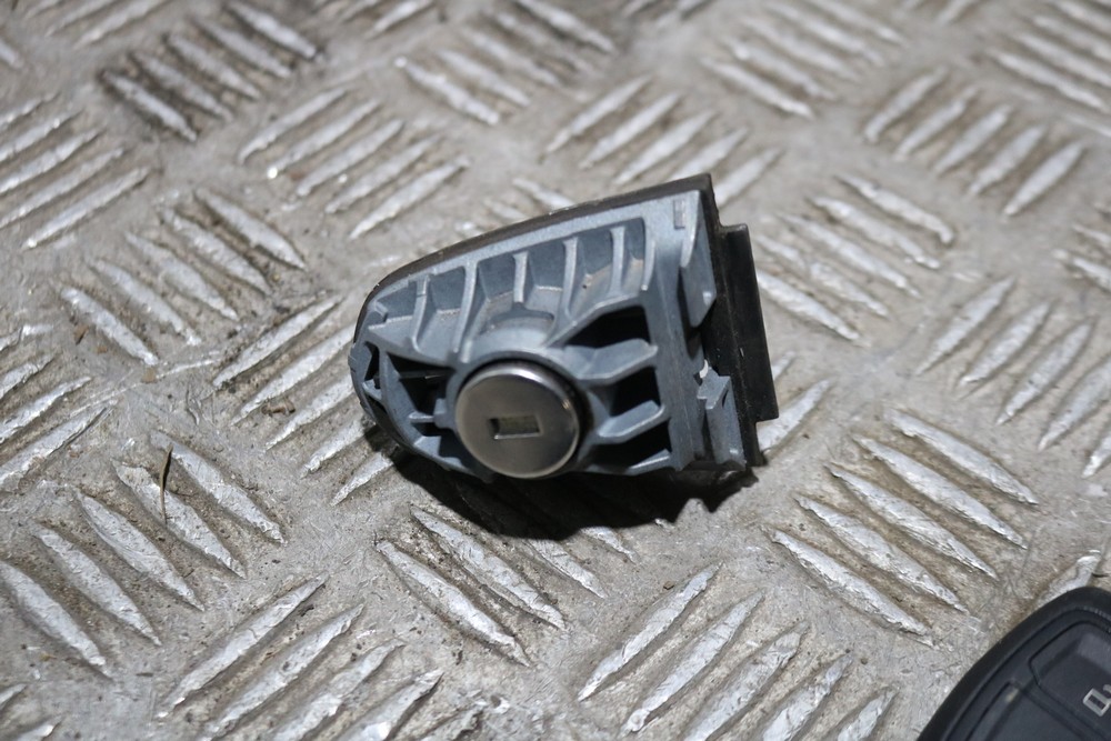 FORD FIESTA MK8 TWO KEYS DOOR LOCK 2017-2021 ML68 – Gala Motors